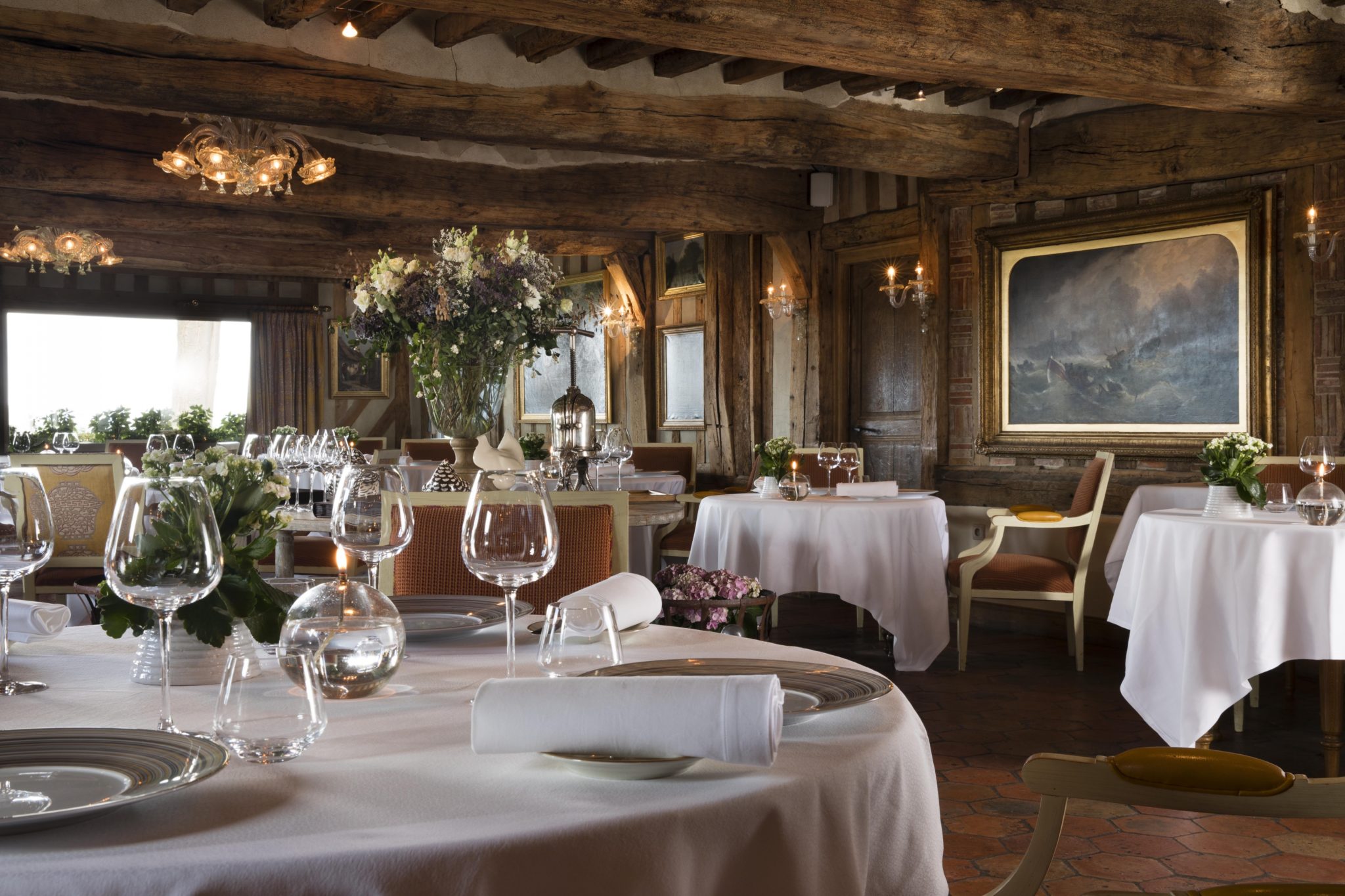 FRENCH BOUTIQUE HOTELS - Amore Travel Designs